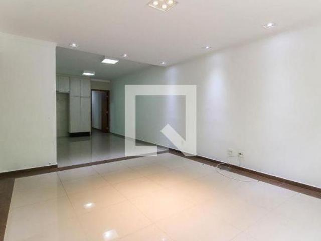 Casa à Venda Belém, 3 Quartos, 168 m² São Paulo