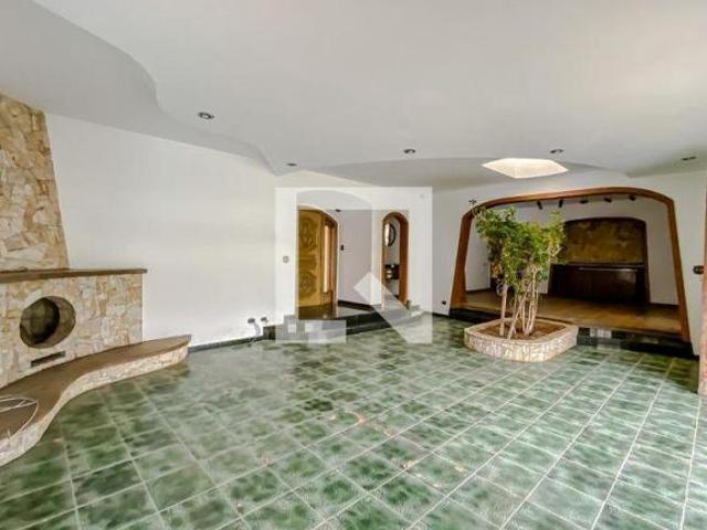 Casa à Venda Belém, 3 Quartos, 267 m2