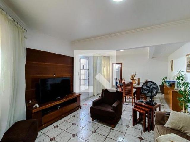 Casa à Venda Belém, 3 Quartos, 274 m2