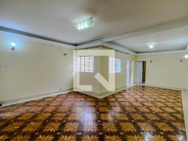Casa à Venda Belém, 3 Quartos, 300 m2