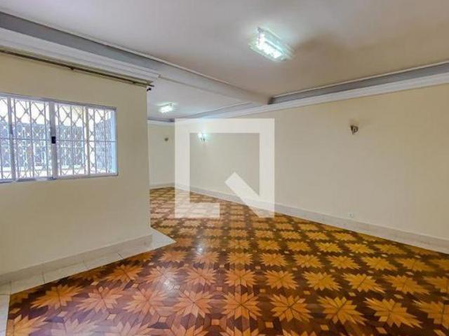 Casa à Venda Belém, 3 Quartos, 300 m² São Paulo