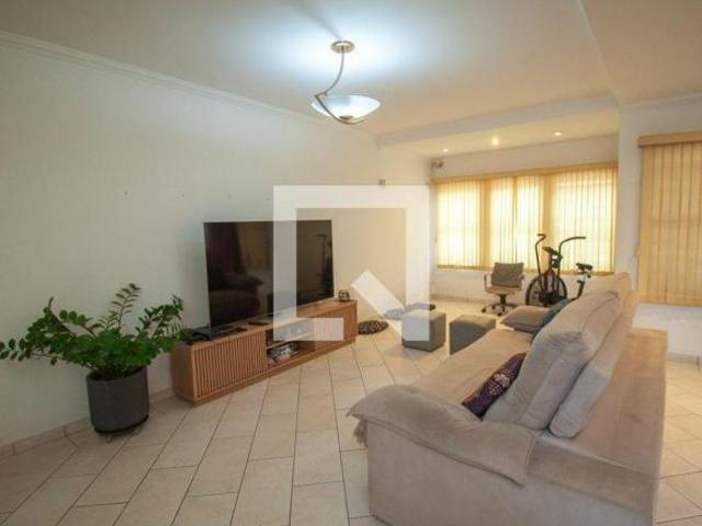 Casa à Venda Belém, 3 Quartos, 307 m2