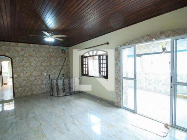 Casa à Venda Belém, 5 Quartos, 175 m2