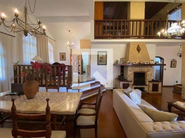 Casa à Venda Belvedere, 4 Quartos, 350 m² Belo Horizonte