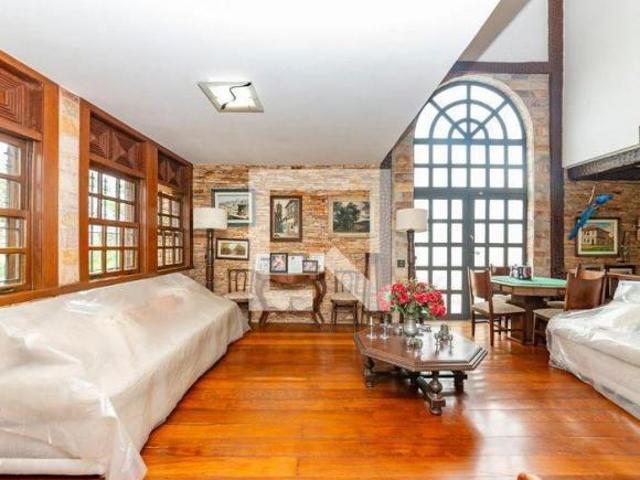 Casa à Venda Belvedere, 5 Quartos, 480 m² Belo Horizonte