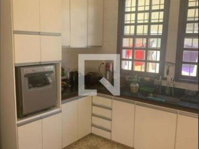 Casa à Venda Belvedere, 5 Quartos, 350 m² Belo Horizonte