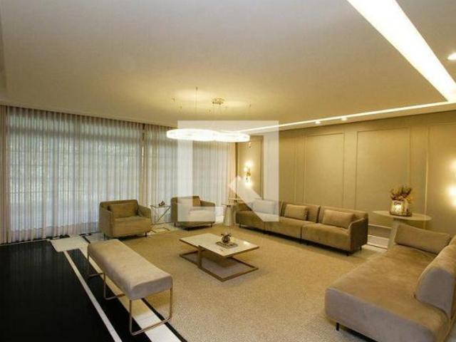 Casa à Venda Belvedere, 5 Quartos, 360 m² Belo Horizonte