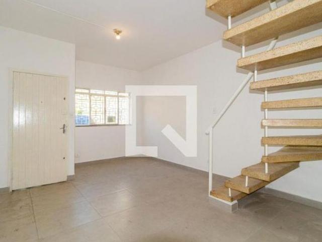 Casa à Venda Brás, 2 Quartos, 80 m2