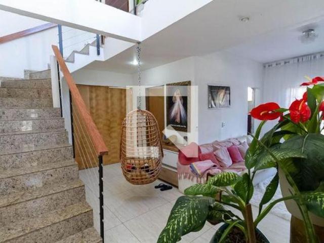 Casa à Venda Braúnas, 2 Quartos, 400 m² Belo Horizonte