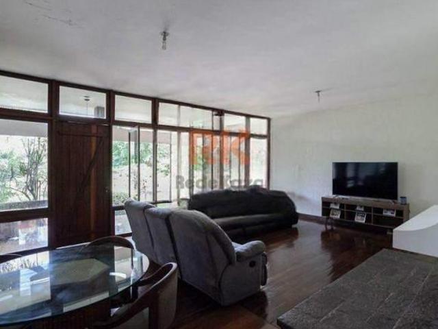 CASA Á VENDA BRAÚNAS BELO HORIZONTE