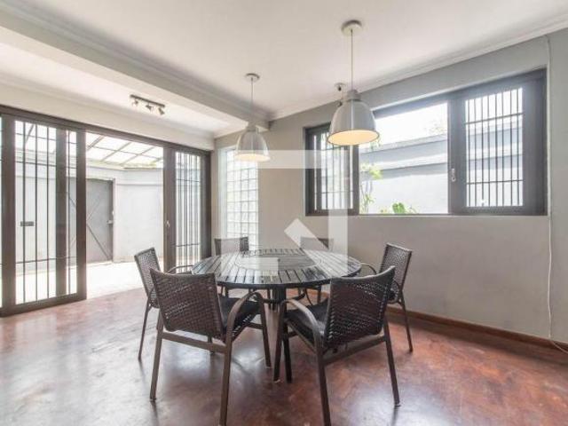Casa à Venda Brooklin, 3 Quartos, 250 m2