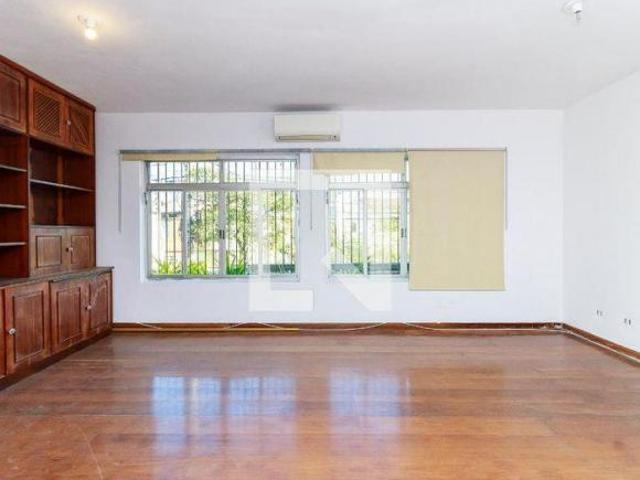 Casa à Venda Brooklin, 3 Quartos, 250 m² São Paulo
