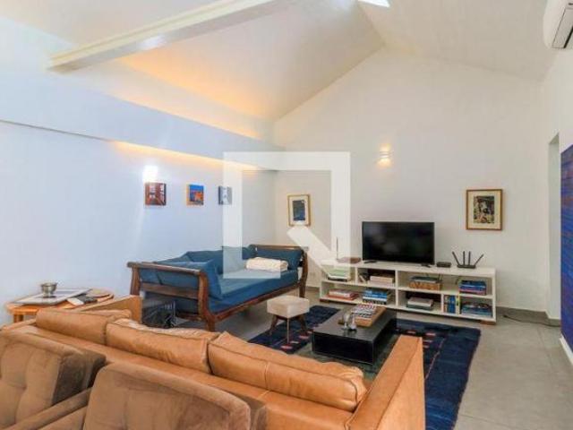 Casa à Venda Brooklin, 3 Quartos, 300 m2