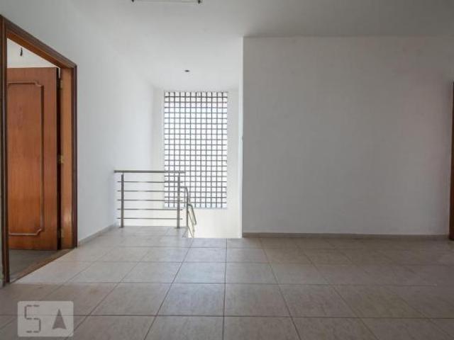 Casa à Venda Brooklin, 3 Quartos, 500 m2