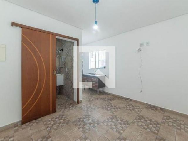 Casa à Venda Brooklin, 1 Quarto, 34 m² São Paulo