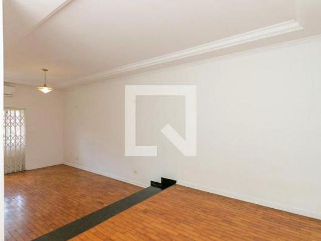 Casa à Venda Brooklin, 2 Quartos, 160 m2