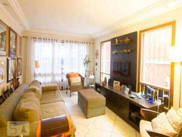 Casa à Venda Brooklin, 2 Quartos, 270 m² São Paulo