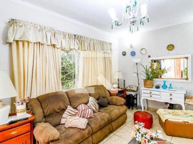 Casa à Venda Brooklin, 4 Quartos, 240 m² São Paulo