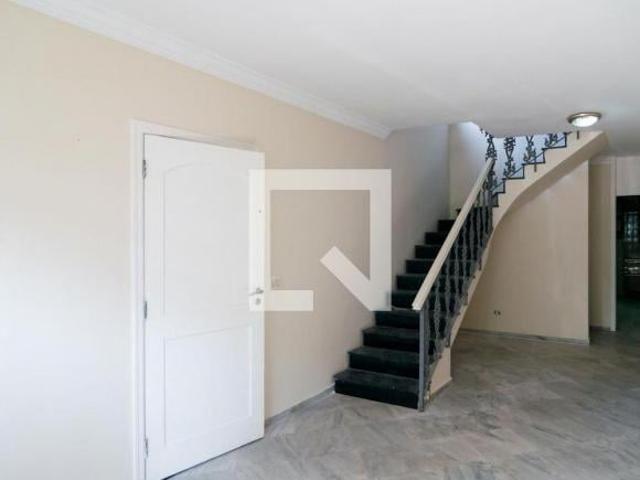 Casa à Venda Brooklin, 4 Quartos, 200 m2