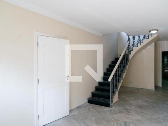 Casa à Venda Brooklin, 4 Quartos, 200 m2