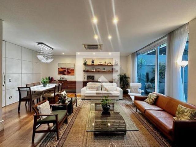 Casa à Venda Brooklin, 4 Quartos, 224 m² São Paulo