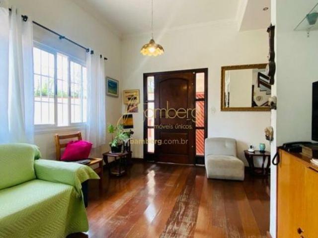 CASA A VENDA BROOKLIN, 4 QUARTOS 2 SUÍTES 5 VAGAS DE GARAGEM