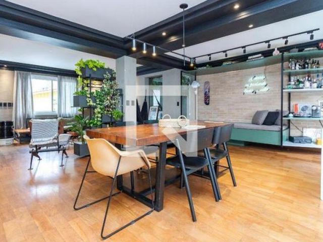 Casa à Venda Brooklin, 4 Quartos, 350 m² São Paulo
