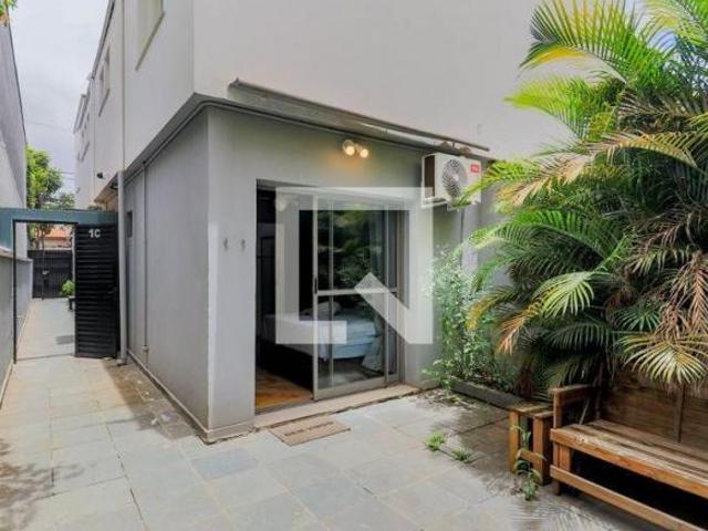 Casa à Venda Brooklin, 6 Quartos, 240 m2