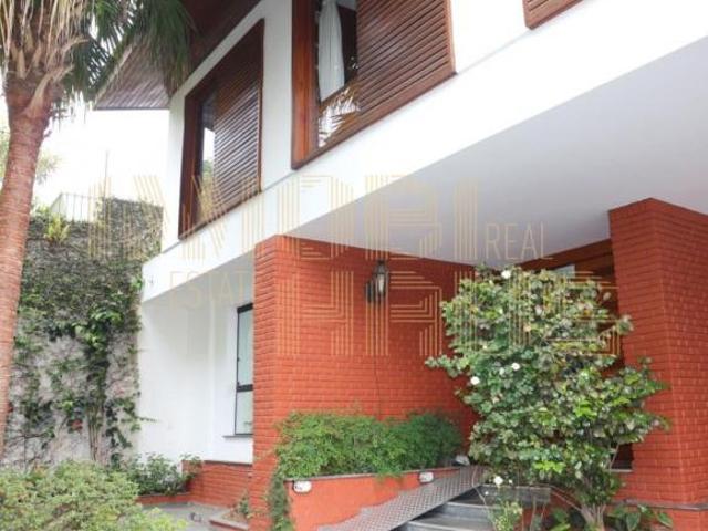 CASA À VENDA BROOKLIN PAULISTA SP 3 QUARTOS