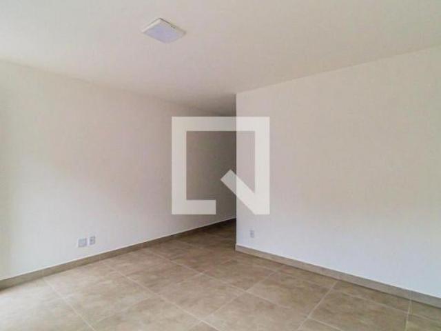 Casa à Venda Butantã, 2 Quartos, 77 m2