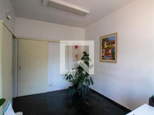 Casa à Venda Butantã, 2 Quartos, 243 m2