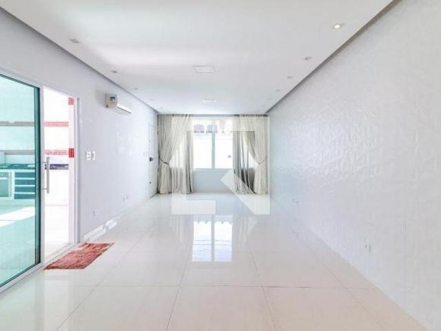 Casa à Venda Butantã, 3 Quartos, 400 m2