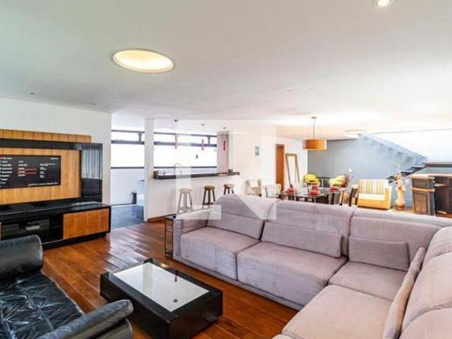 Casa à Venda Butantã, 3 Quartos, 400 m2