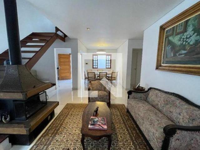 Casa à Venda Butantã, 3 Quartos, 449 m2