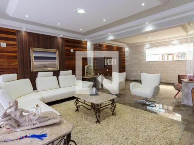 Casa à Venda Butantã, 3 Quartos, 500 m2
