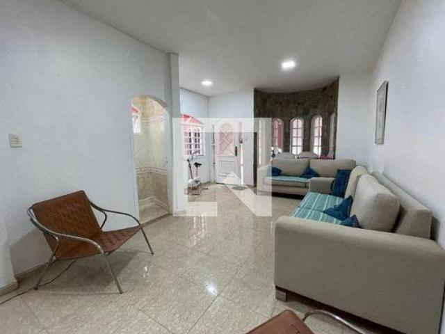 Casa à Venda Butantã, 3 Quartos, 180 m2