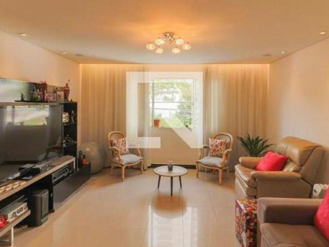 Casa à Venda Butantã, 3 Quartos, 195 m2