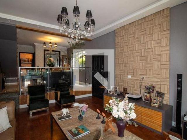 Casa à Venda Butantã, 3 Quartos, 220 m2