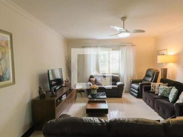 Casa à Venda Butantã, 3 Quartos, 230 m² São Paulo