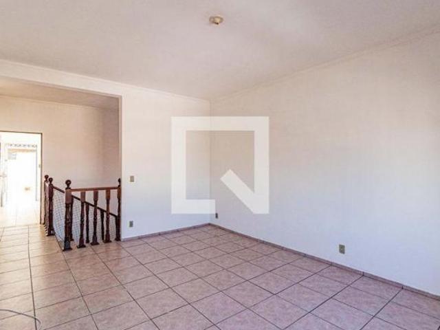 Casa à Venda Butantã, 3 Quartos, 250 m² São Paulo