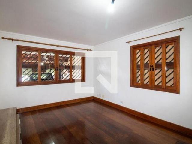 Casa à Venda Butantã, 3 Quartos, 258 m2