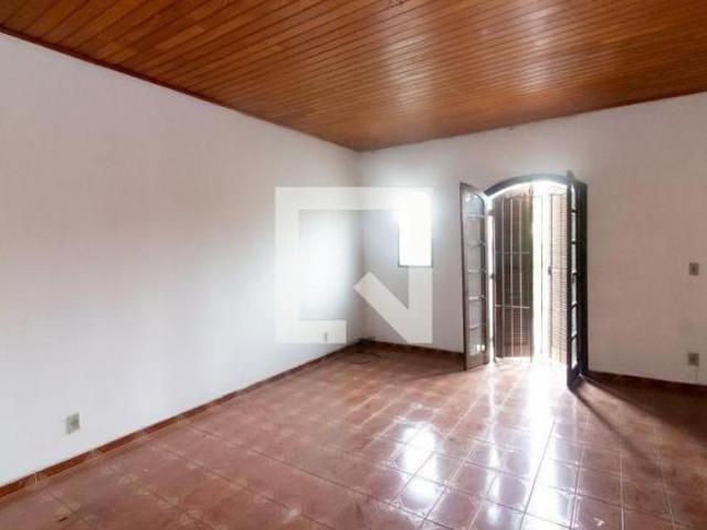 Casa à Venda Butantã, 3 Quartos, 260 m2