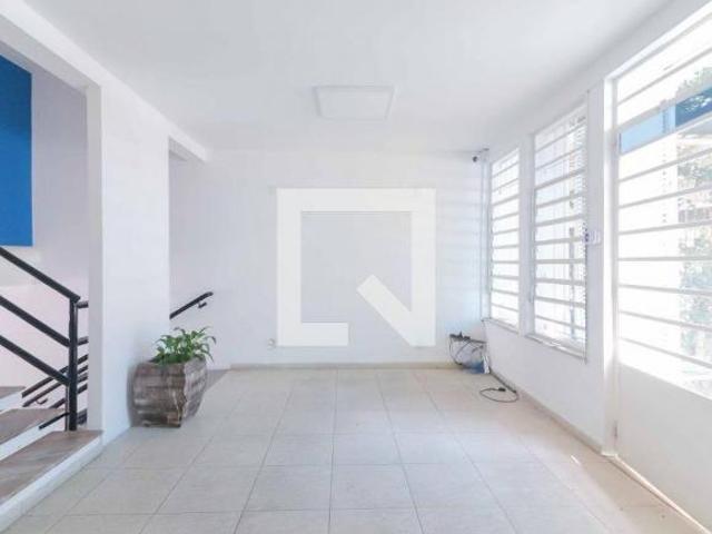 Casa à Venda Butantã, 3 Quartos, 300 m2