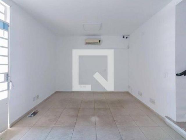 Casa à Venda Butantã, 3 Quartos, 300 m² São Paulo
