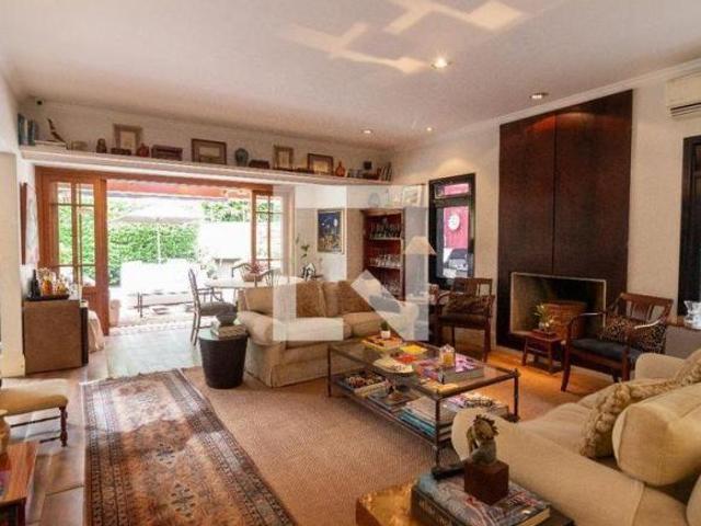 Casa à Venda Butantã, 3 Quartos, 300 m² São Paulo
