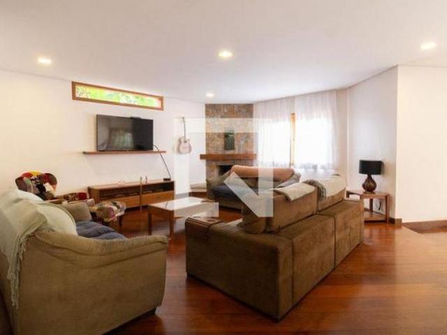 Casa à Venda Butantã, 4 Quartos, 500 m2