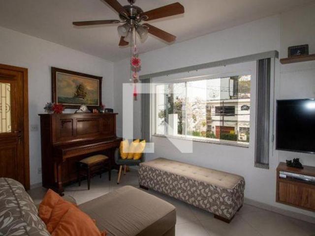 Casa à Venda Butantã, 4 Quartos, 170 m² São Paulo