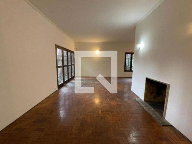 Casa à Venda Butantã, 4 Quartos, 199 m² São Paulo