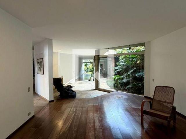 Casa à Venda Butantã, 4 Quartos, 290 m2