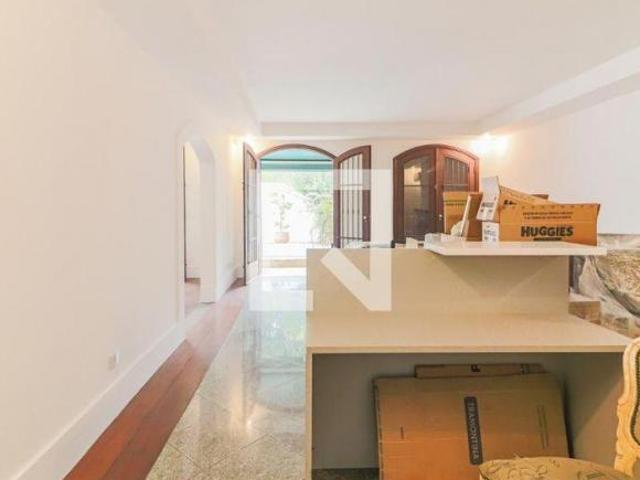 Casa à Venda Butantã, 5 Quartos, 477 m2